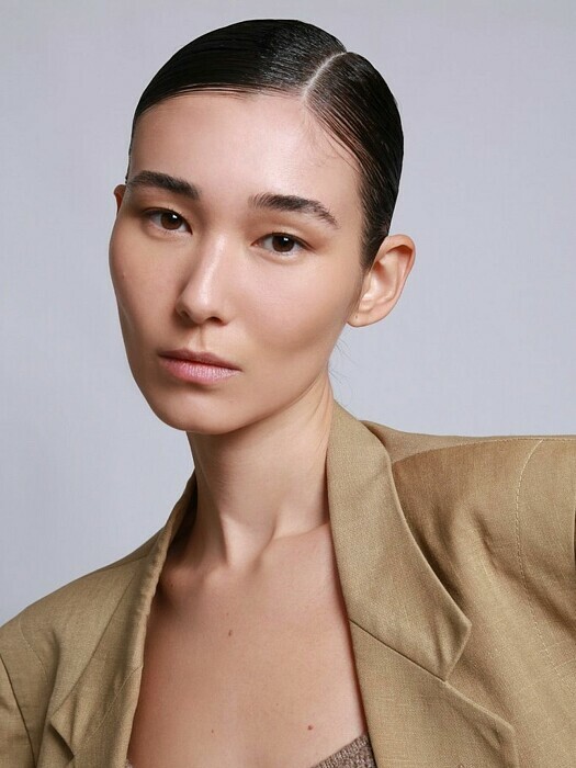 Louisa Models
